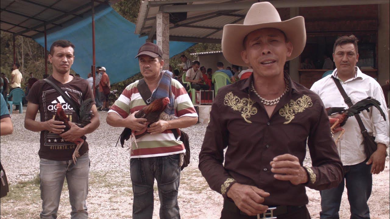 El Corrido del Gallero - Oscar Garcia (video) - YouTube
