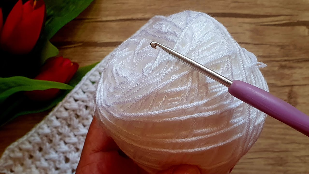 SUPER EASY CROCHET PATTERN FOR BEGINNERS! ⚡️💙 Beautiful Crochet Pattern ...