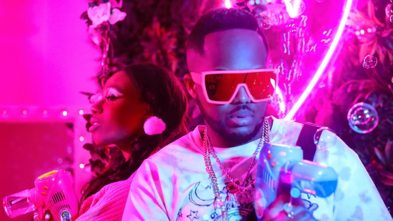 Mykii J x The Kelly - BOUNCE (Ft. DJ Lolo) [Official Music Video] - YouTube