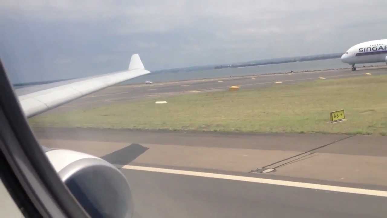 Qantas A330-300 QF81 Sydney (YSSY)-Adelaide (YPAD) Takeoff 34L - YouTube