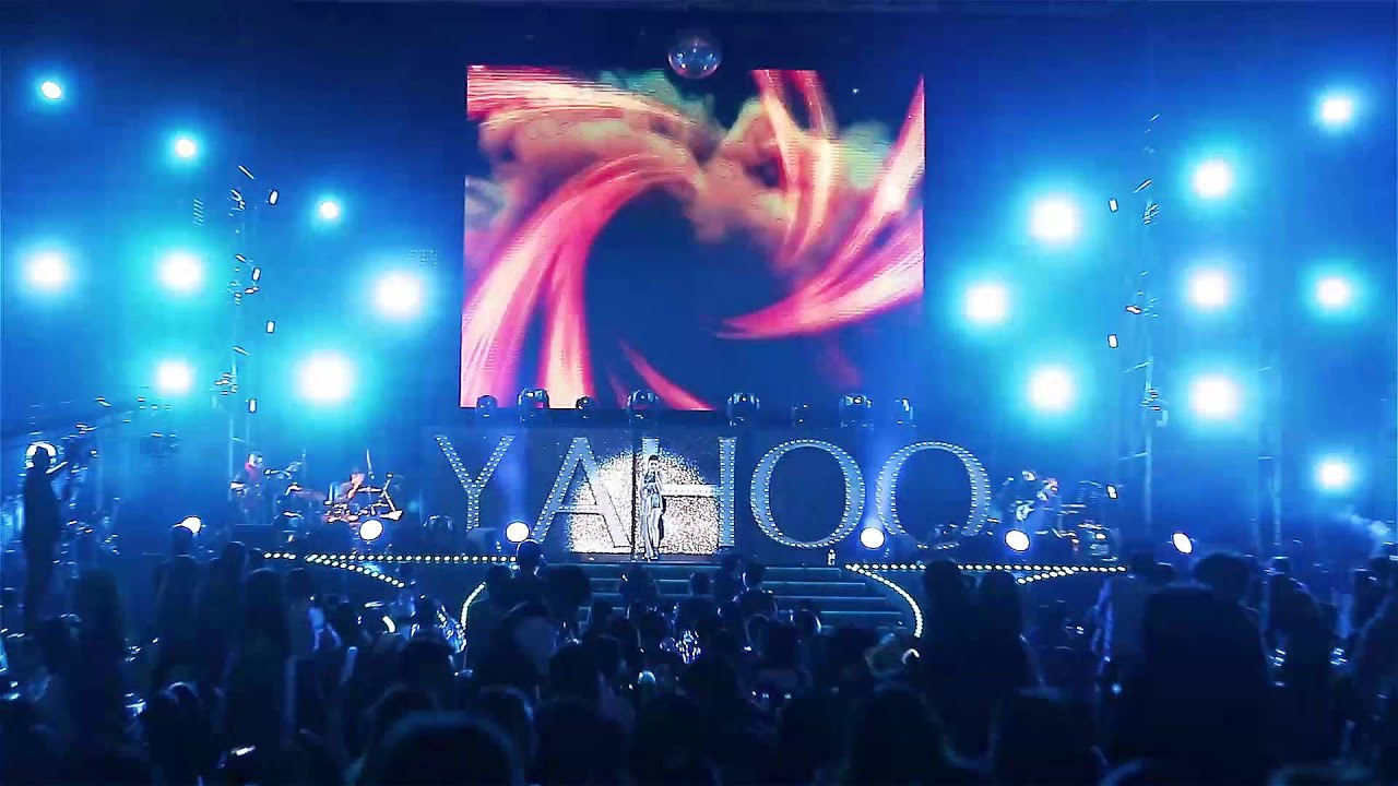 Birdy with YAHOO Year End Party Concert sings 千年之戀 - YouTube