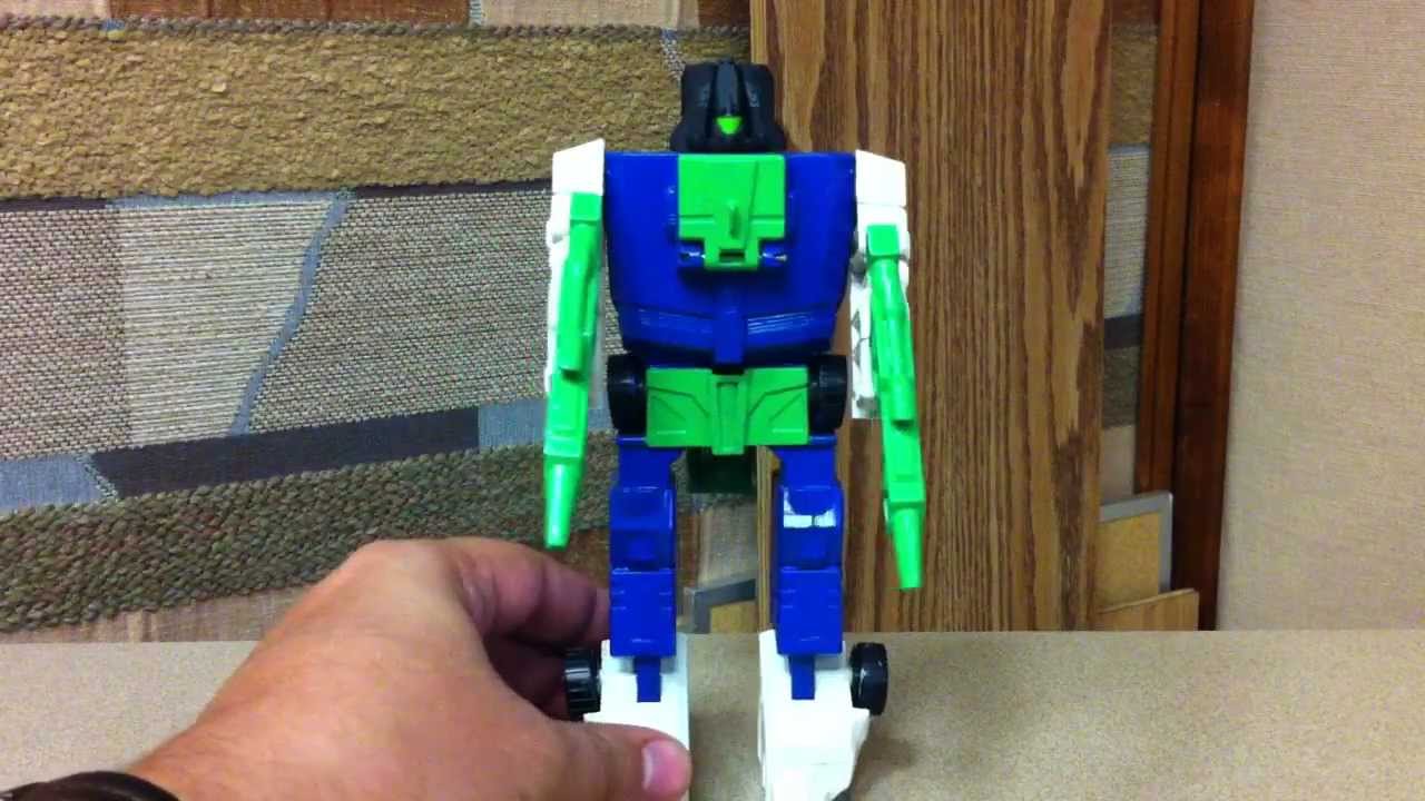 TFcon 2011 Exclusive Custom Headrobots TOXIN - YouTube