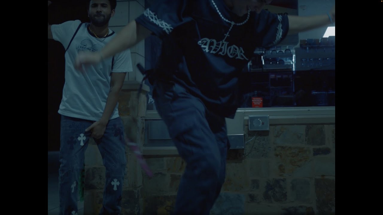 Neshan Wonder - S H O W B O A T (Official Music Video) ft. KP - YouTube