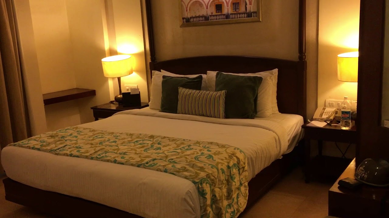 Country Inn & Suites by Raddisson luxury room tour in candolim beach ...