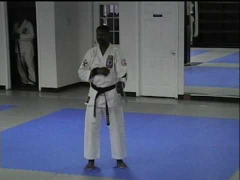 Master George Reynolds of Detroit Martial Arts demonstrating Nunchaku basic form - YouTube