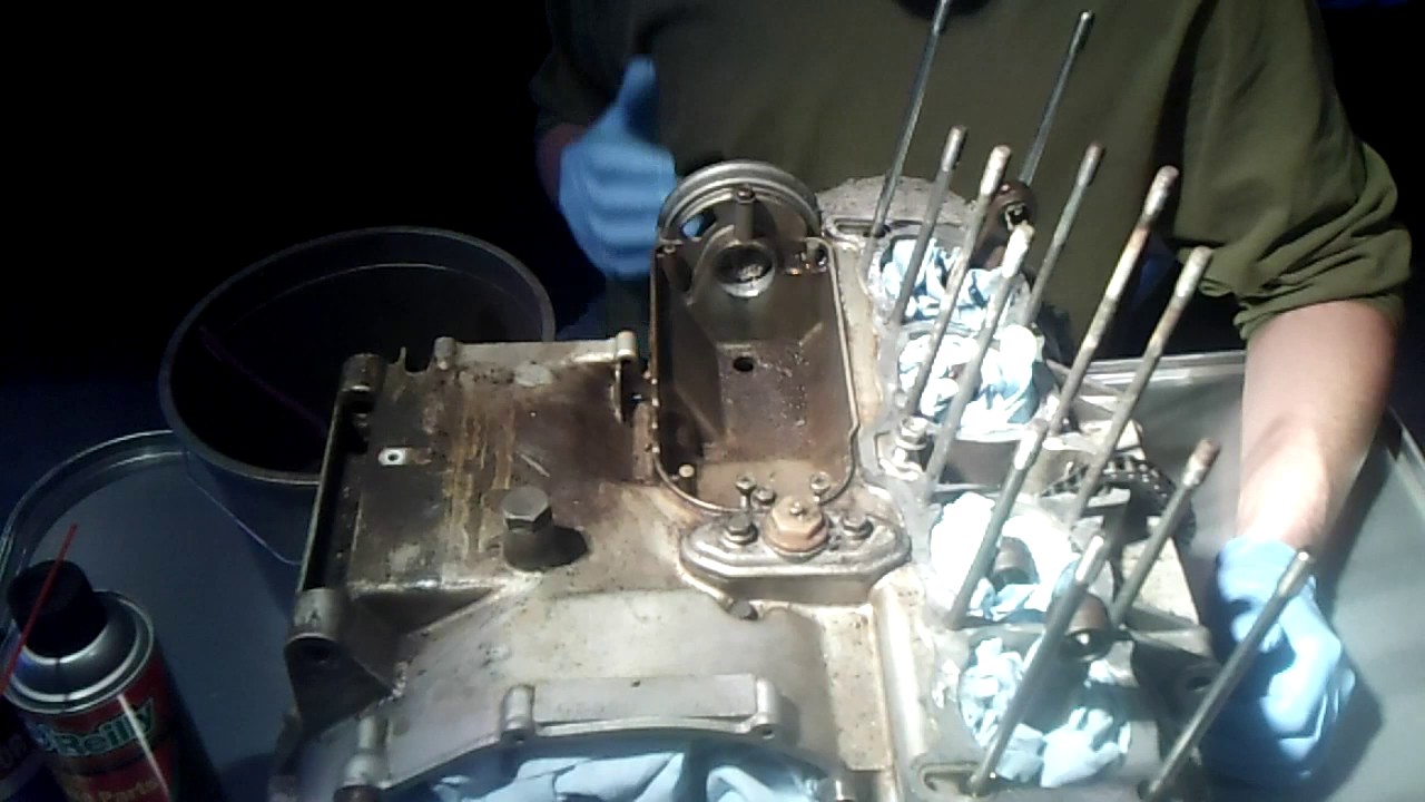 Cleaning Engine Parts - GS550 Cafe Racer Build (Part 10) - YouTube