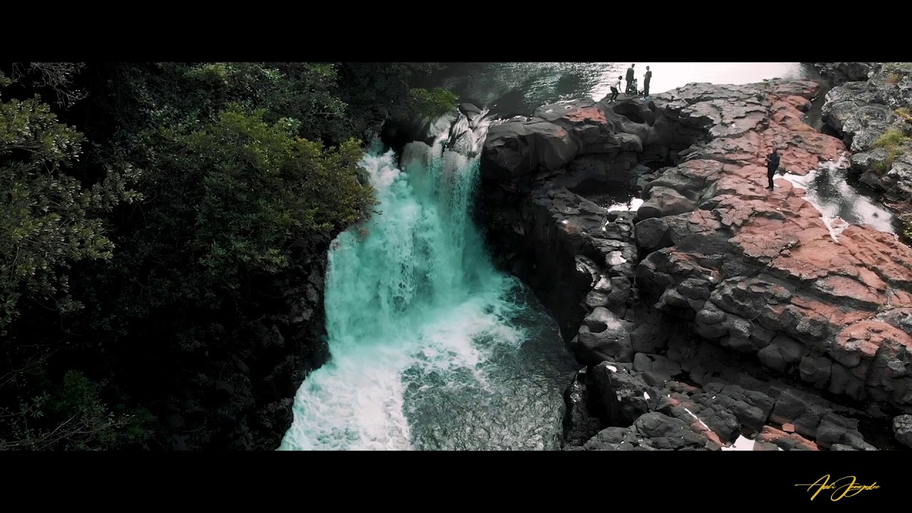 GRSE Waterfall-Mauritius. - YouTube