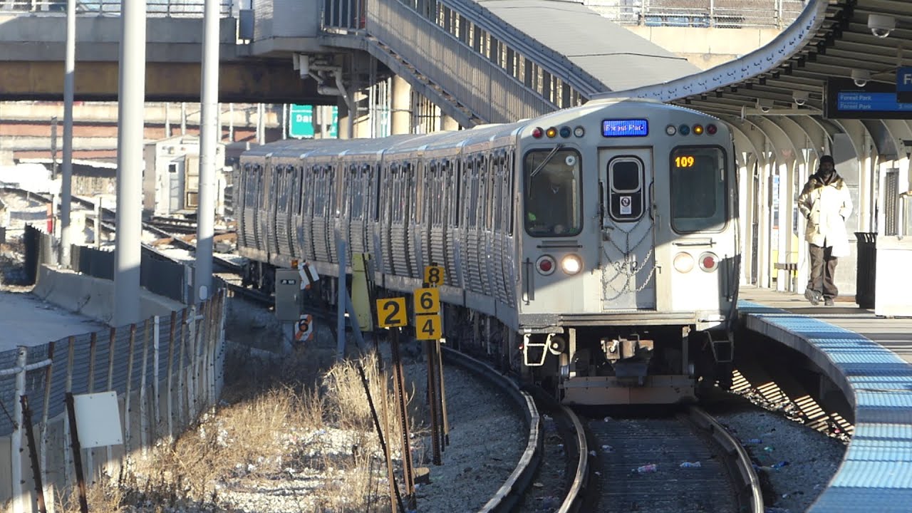 CTA Transit: Morrison 3200 Series & Budd 2600 Series "L" Blue Lines at ...