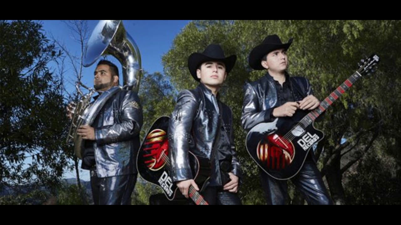 DEL NEGOCIANTE - Los Plebes del Rancho de Ariel Camacho - YouTube
