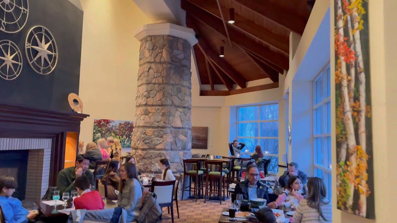 Dining at Deerhurst Resort #muskoka #hurstville - YouTube