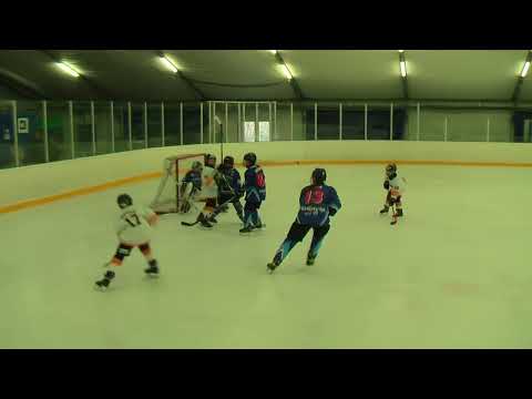 U12 77E Ifj. Ocskay Gábor JA-Debreceni Hoki Klub 3. Harmad - YouTube