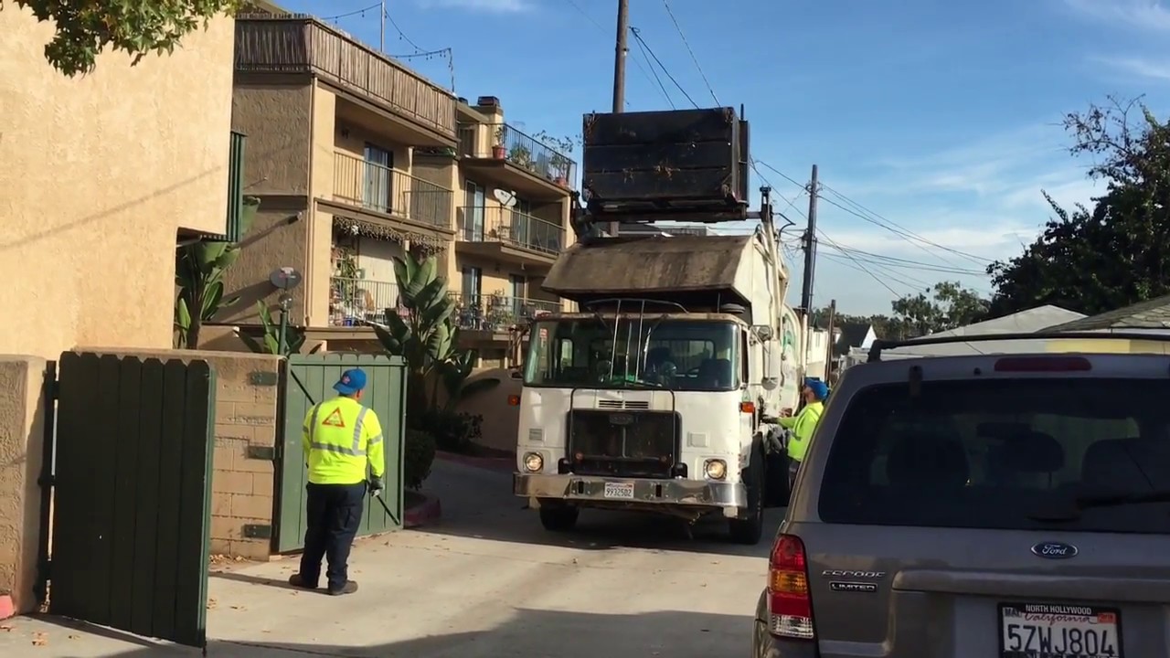 Ex Tayman Waste - Republic Services Amrep FL - YouTube