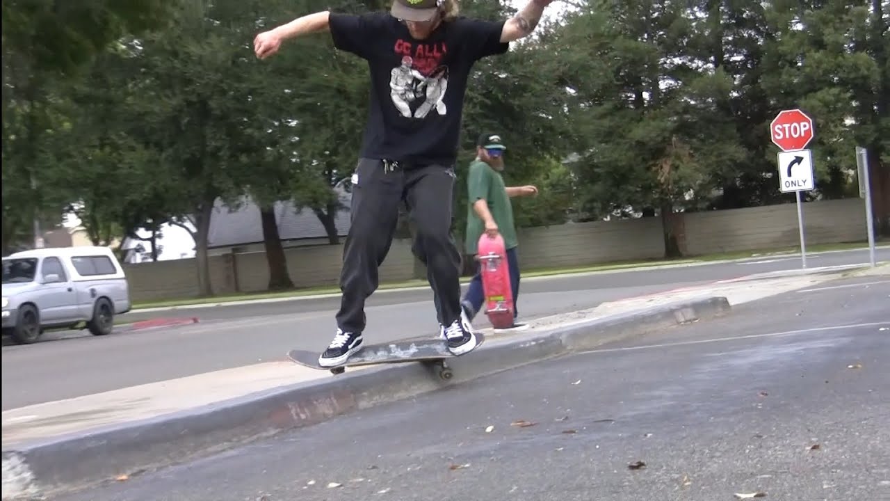 Luke Pendergrass Curb Part - YouTube