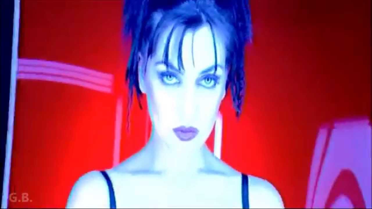 ΚΑΙΤΗ ΓΑΡΜΠΗ - ΜΟΥ ΛΕΙΠΕΙΣ [1080p] Official Video Clip - YouTube