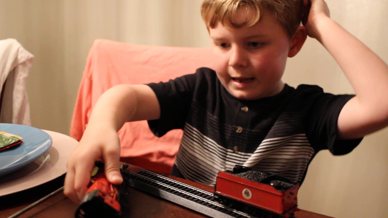 How to fix and repair toy trains - YouTube