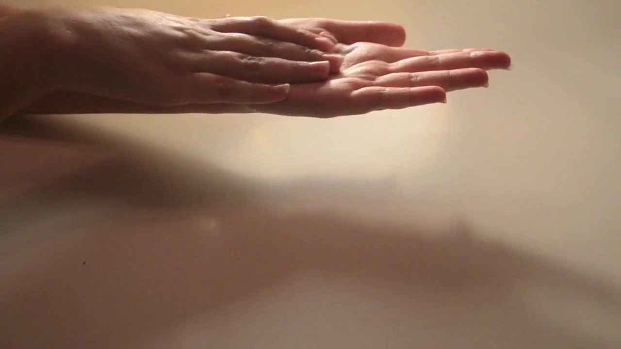 ૪჻ Hand Relaxation ჻૪ - Applying Lotion and Massage (Experimental ...