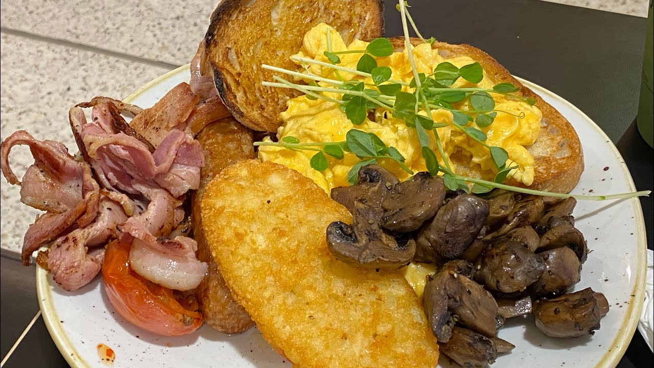 โรเจอร์พาไปกินอาหารเช้าแบบคนออสซี่ Australian Breakie at Cafe Le Lunar ...