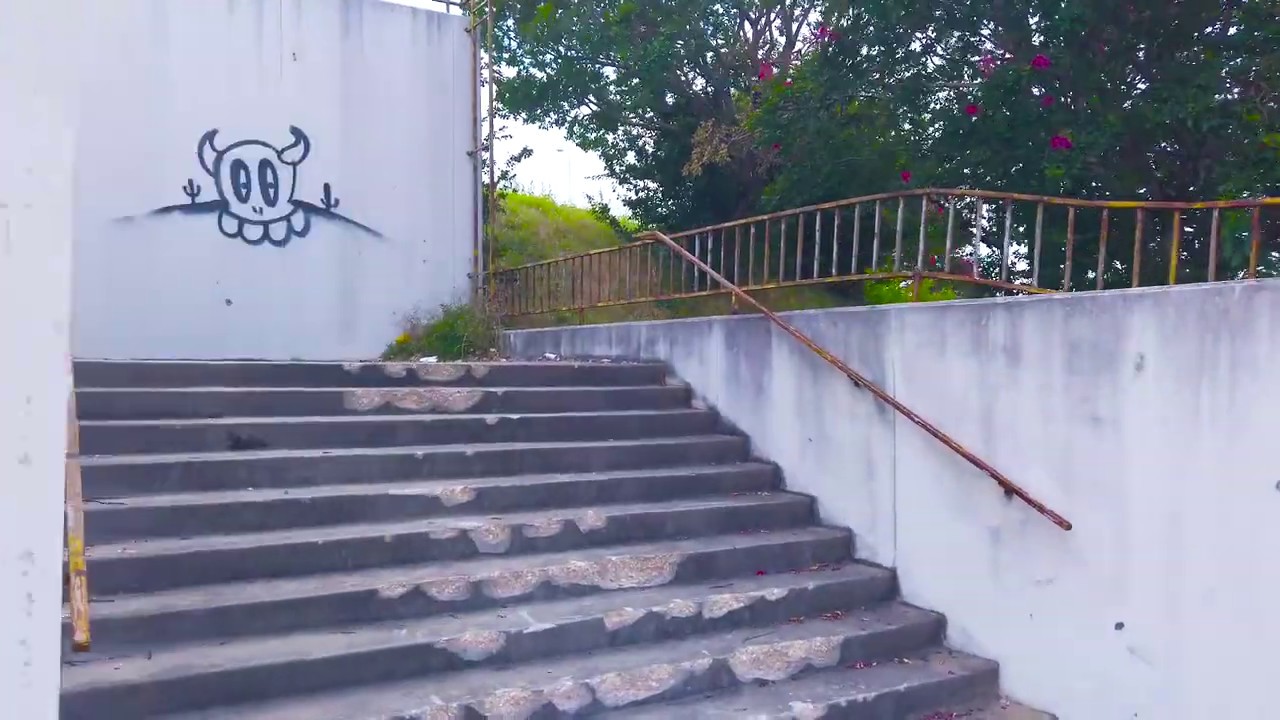 Valley View Mall Demolition - YouTube