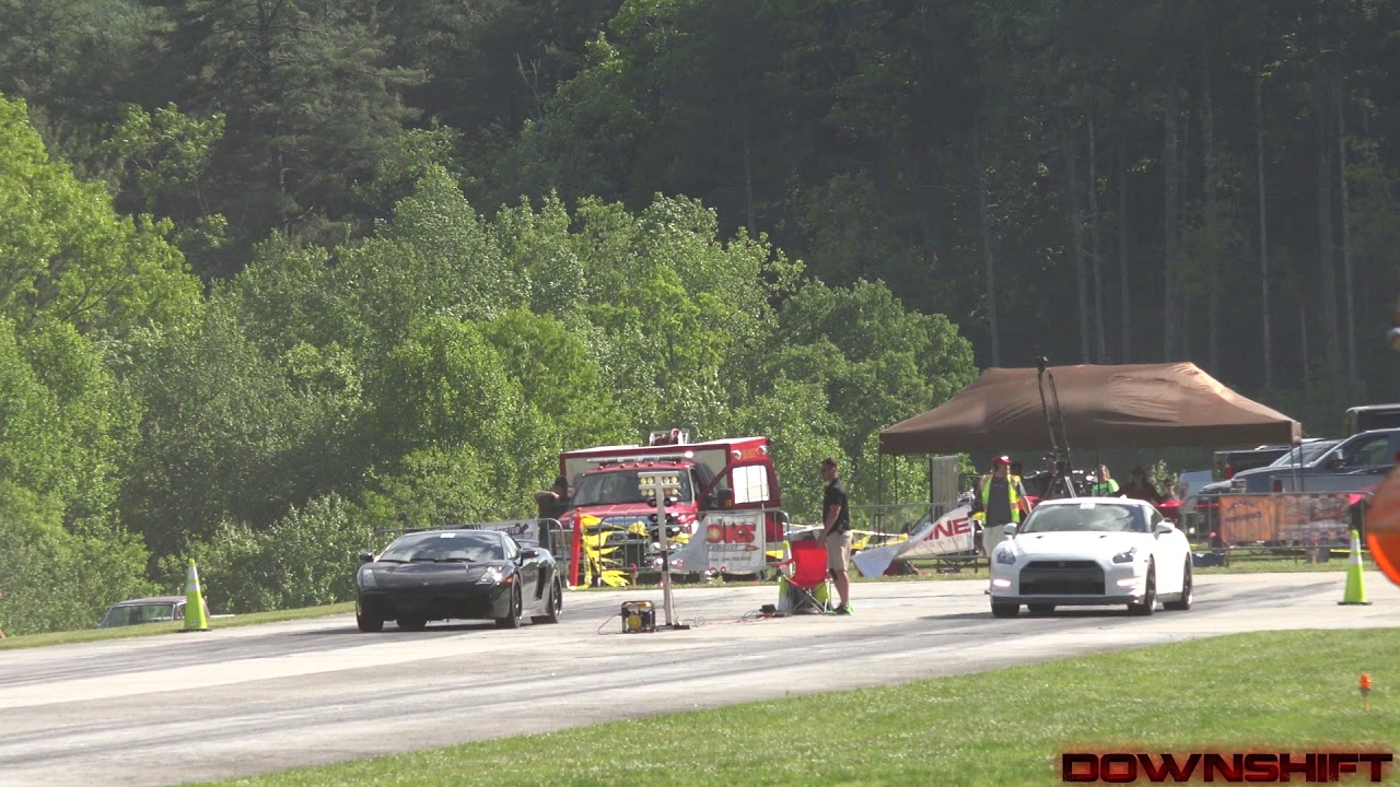 216mph TT UGR Lambo vs 600+hp GTR - Half Mile - YouTube