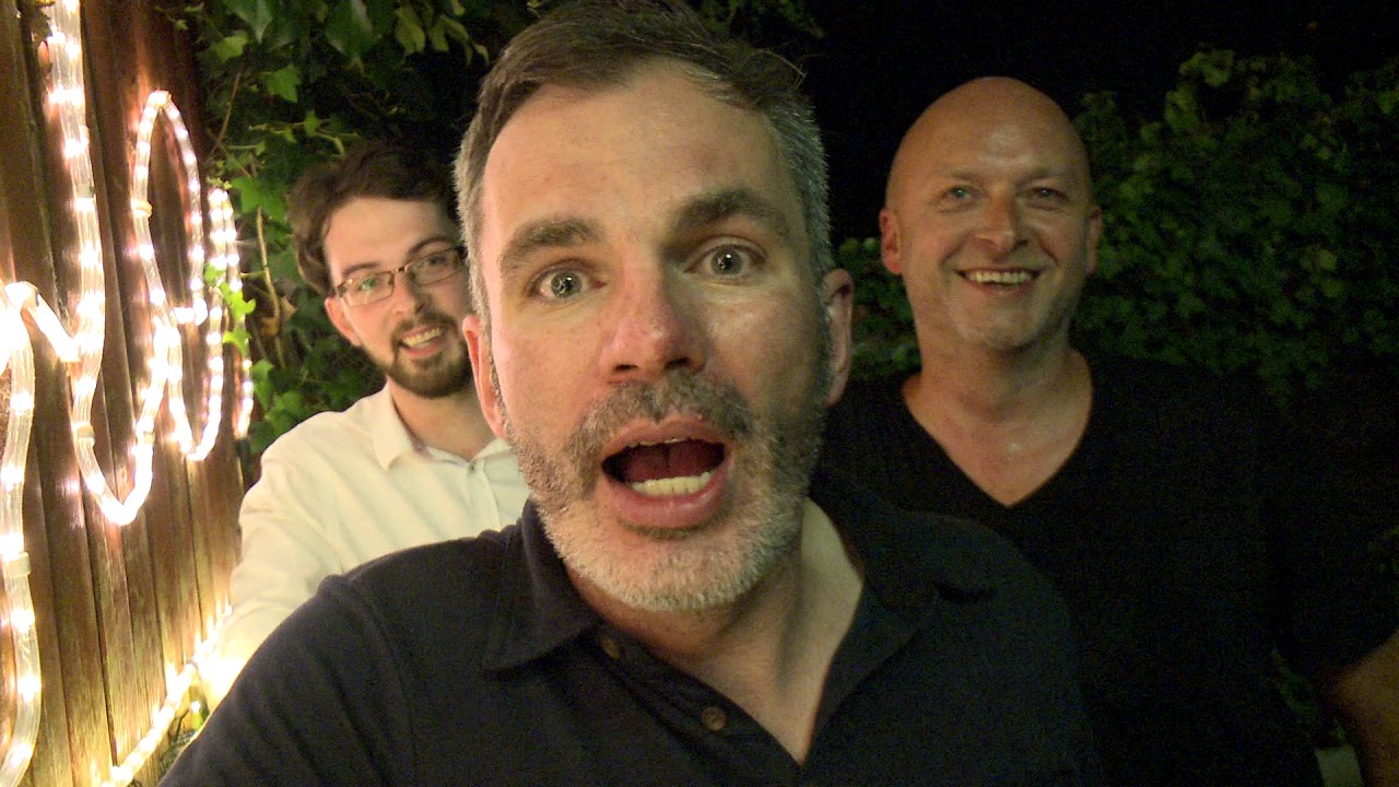 Boyle's Pub Slane (part 2 Back to Black) - YouTube