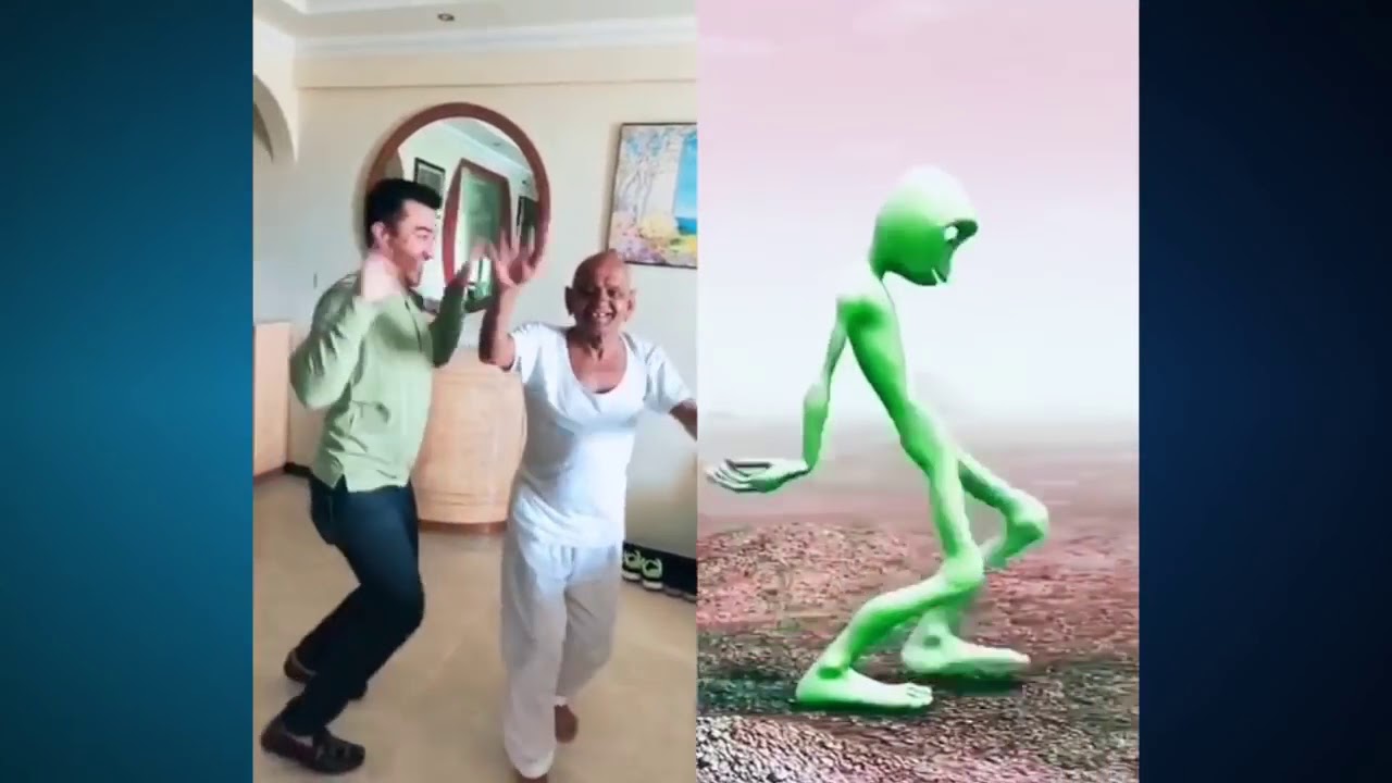 Dame Tu Cosita Dance With Alien Green Alien Dance - YouTube
