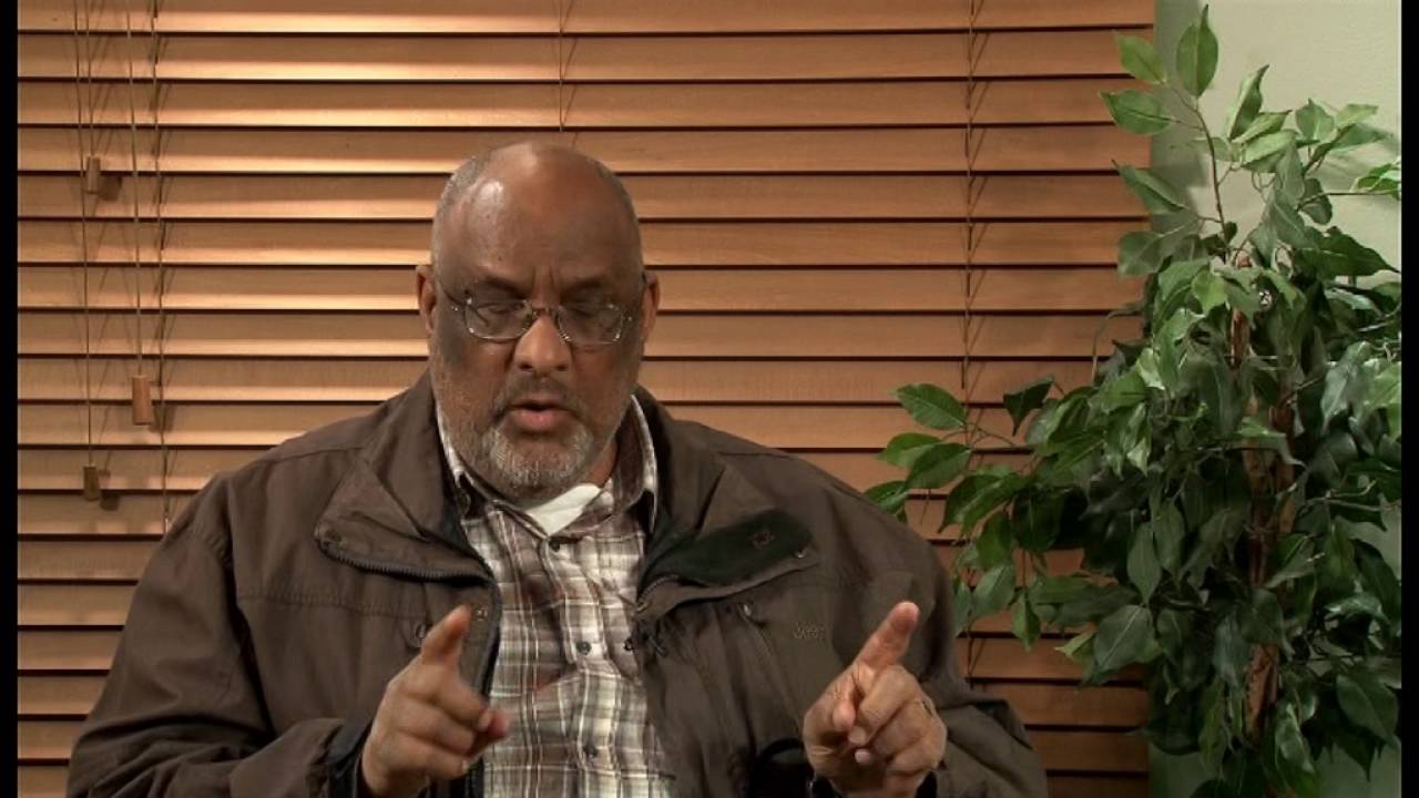 Jannie Pelser en Prof Nico Botha - YouTube