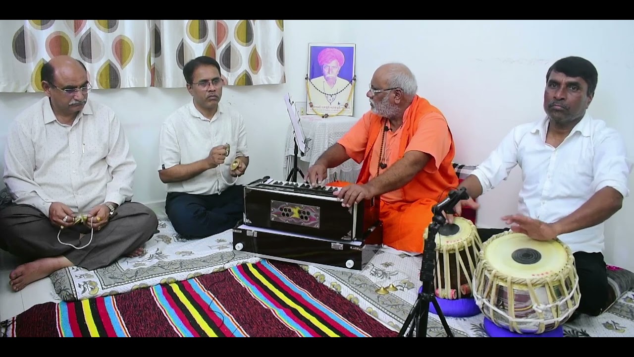 Me To Sidhdh Re Jaani Ne Tamne Seviya - Guruji Nu Bhajan - Rampuri Bapu ...