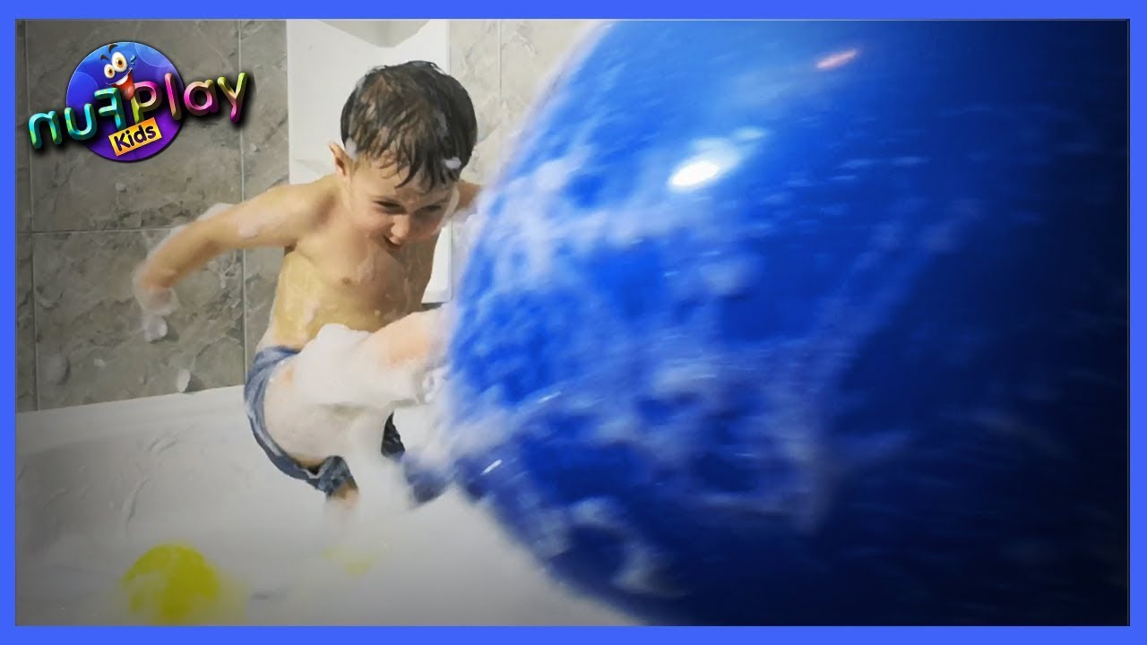 HUGE Balloon Bathtub Fun | Giant Balloon | Bath - YouTube