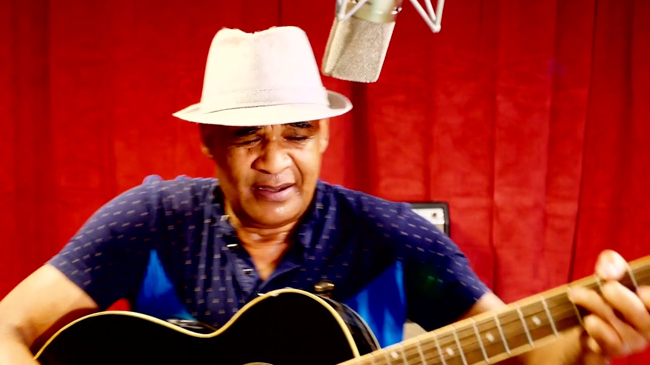 Patrick Manoro - Mon Frèr - Séga 720 HD - YouTube