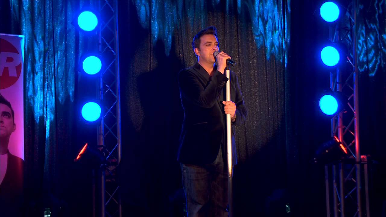 Paul Reason as Robbie Williams - YouTube