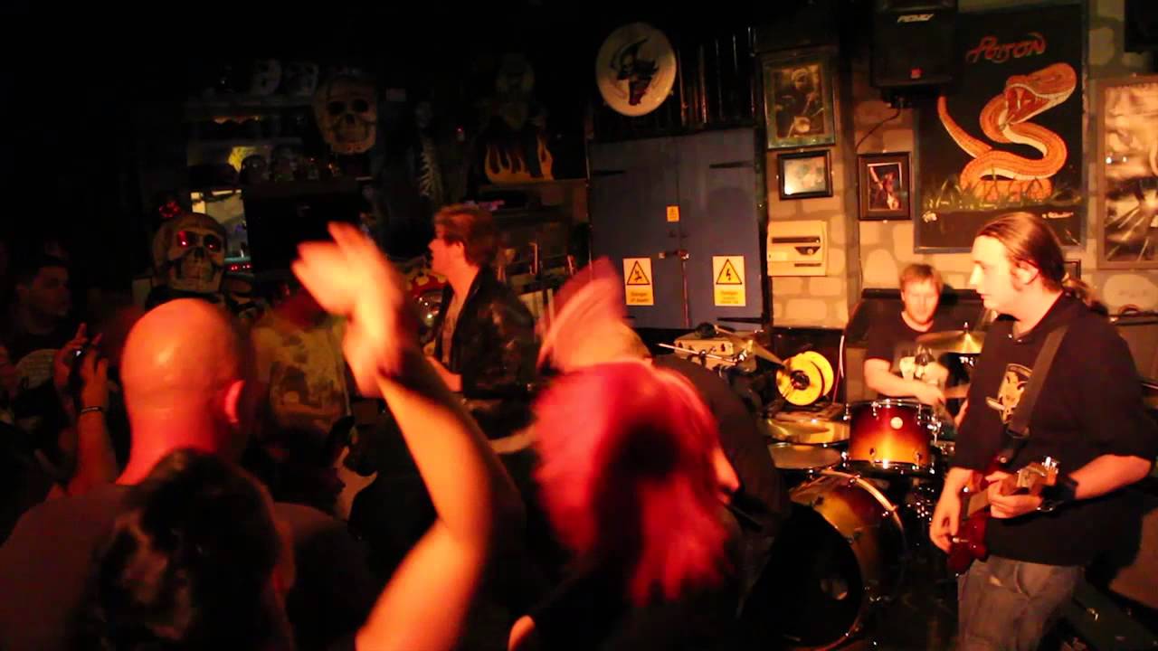 Universal Law - Love Strong (ft. Lee McCusker of Lock Up Laura) - YouTube