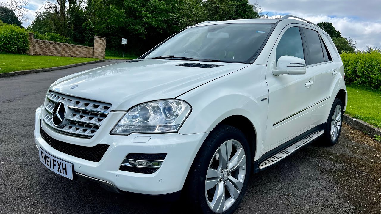 2011 Mercedes ML350 CDI BlueEFFICIENCY Sport 231 PS 4x4. Virtual ...