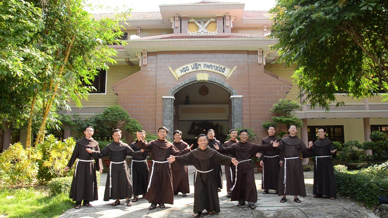 Introduction to the Franciscan Seminary - EAC group 2016 - YouTube