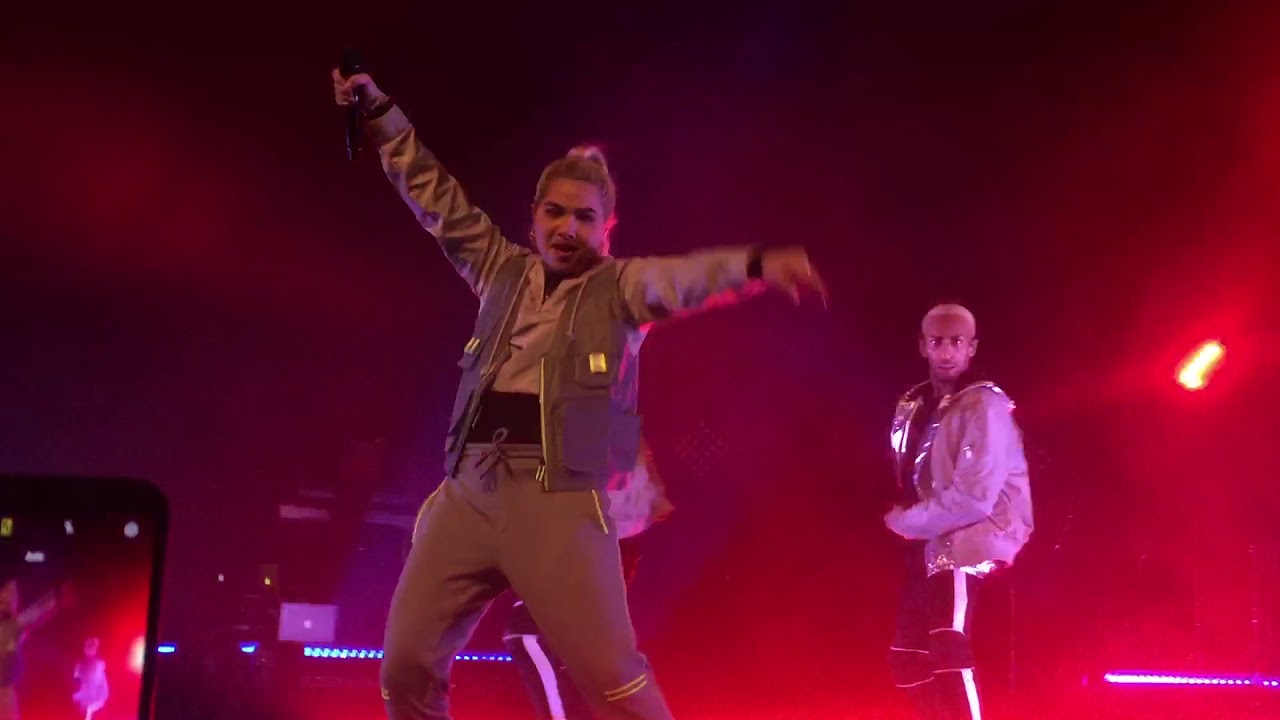 Hayley Kiyoko-What I need Dublin - YouTube