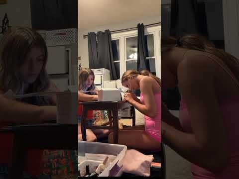 NILA PERISCOPE LIVE LOVELYGIRL ❤ me and my best friend 🌹 #periscope #live #broadcast #livestream 