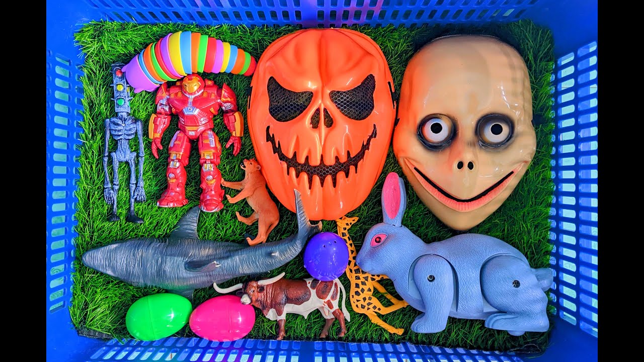 Hunting found jurassic world evolution 2 T-Rex King Kong Megalodon Momo ...