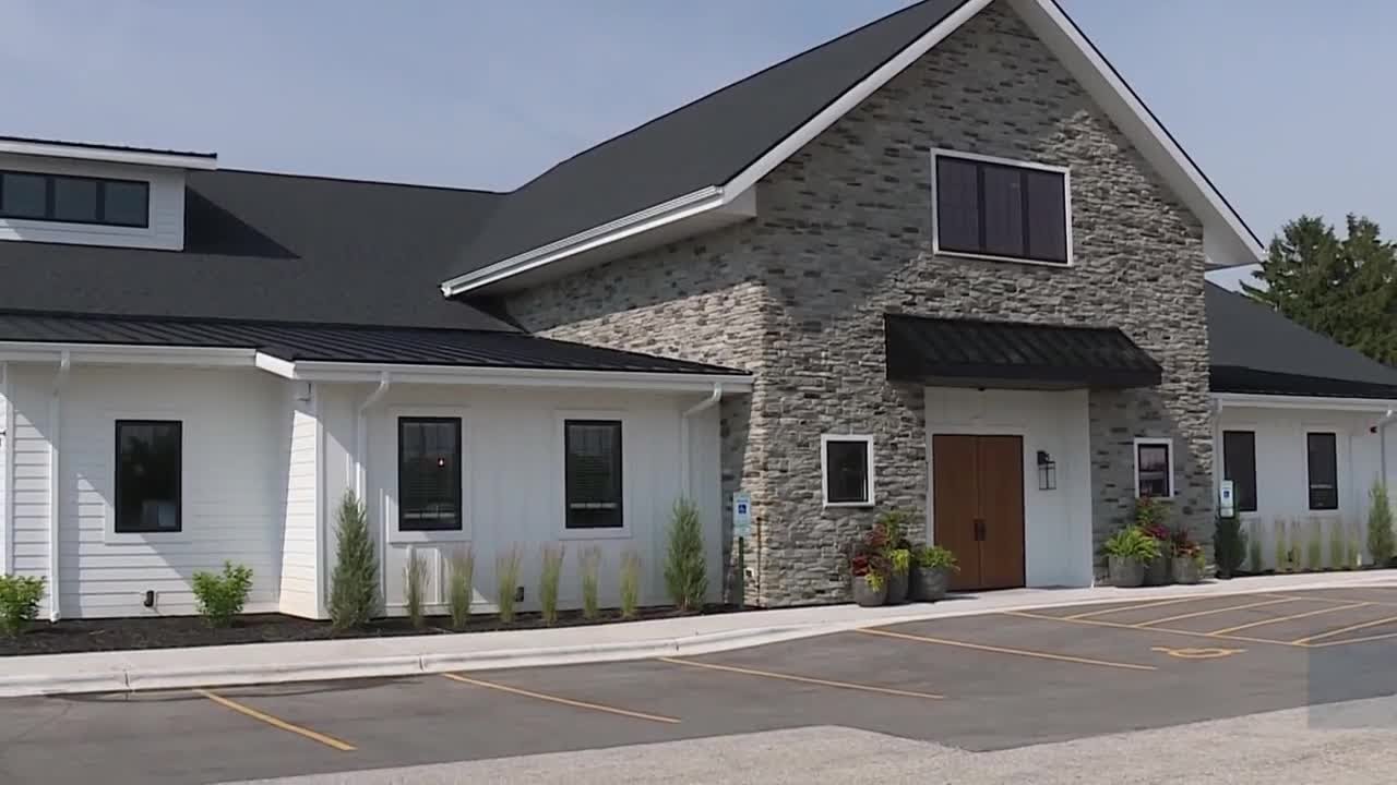 LedgeCrest Reserves hosts 'Plates on the Patio' for some summer fun ...