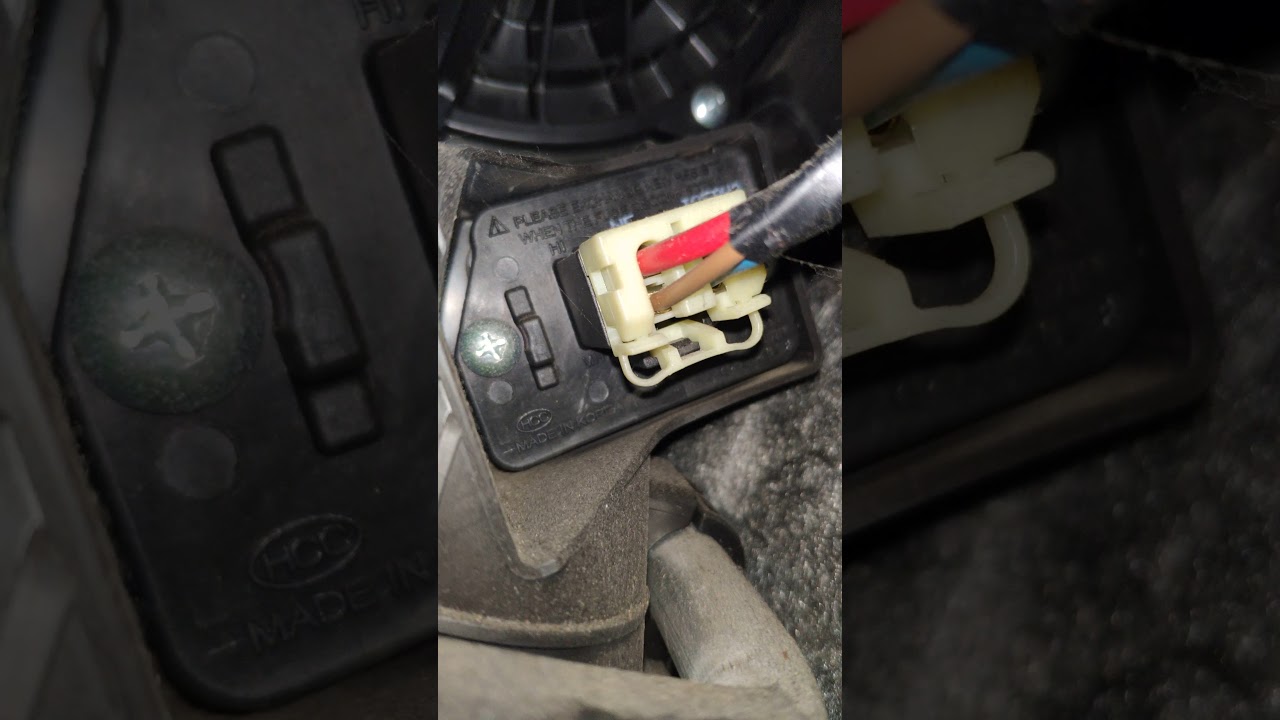 Hyundai ix20 heater or blower resistor location. - YouTube