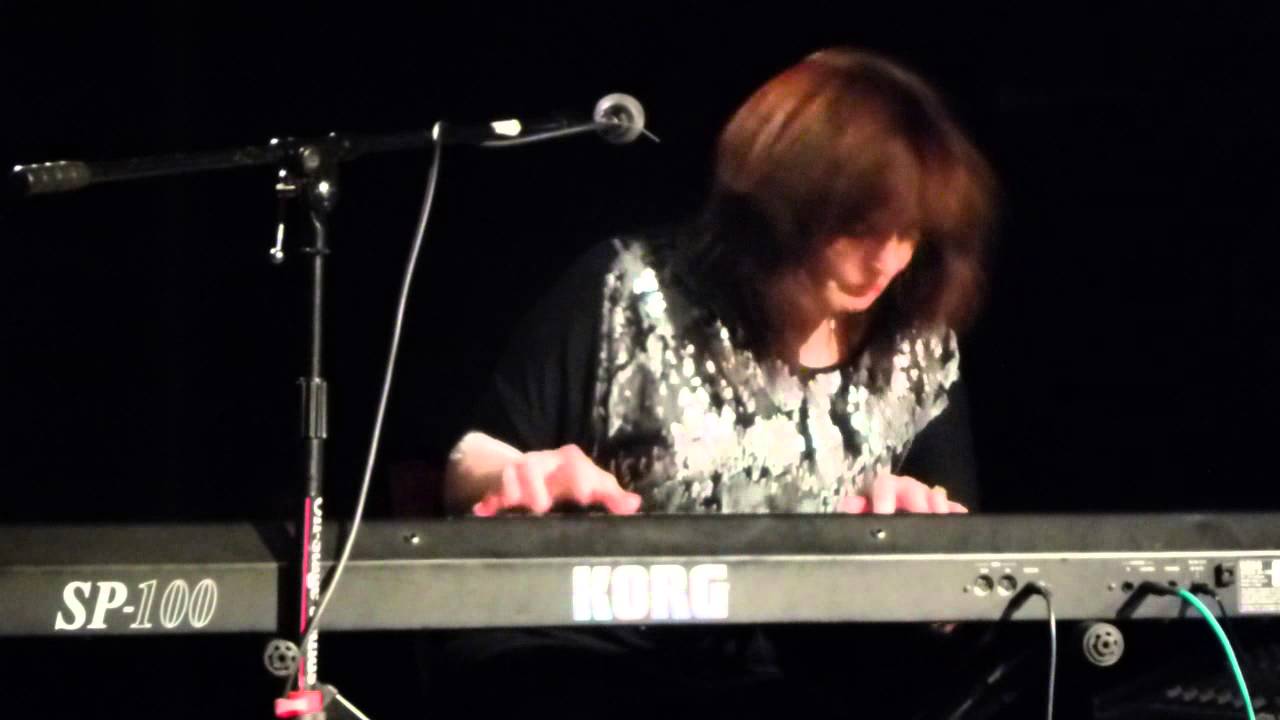 Sandy Carroll - YouTube