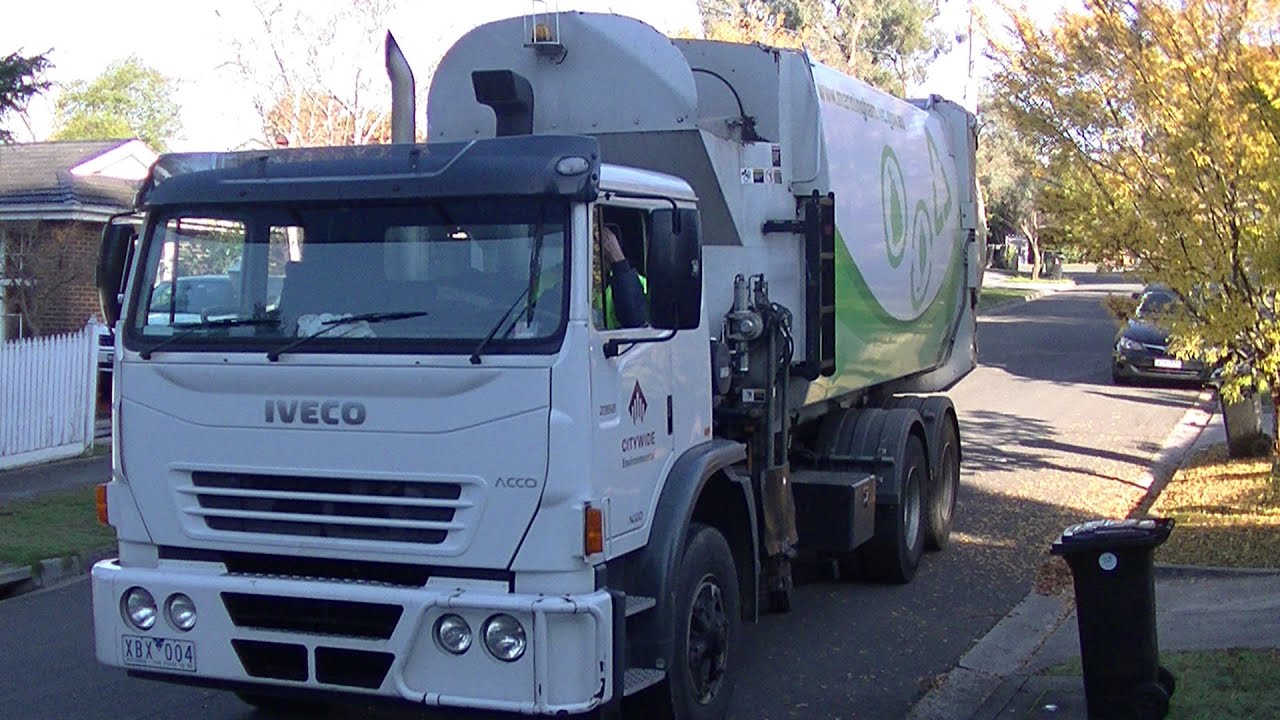 Manningham/Citywde Recycling Collection - YouTube