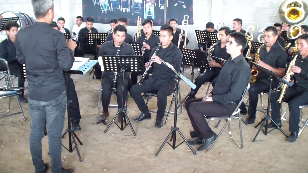 Oaxaca. Marcha. Banda Filarmónica Aires Oaxaqueños - YouTube