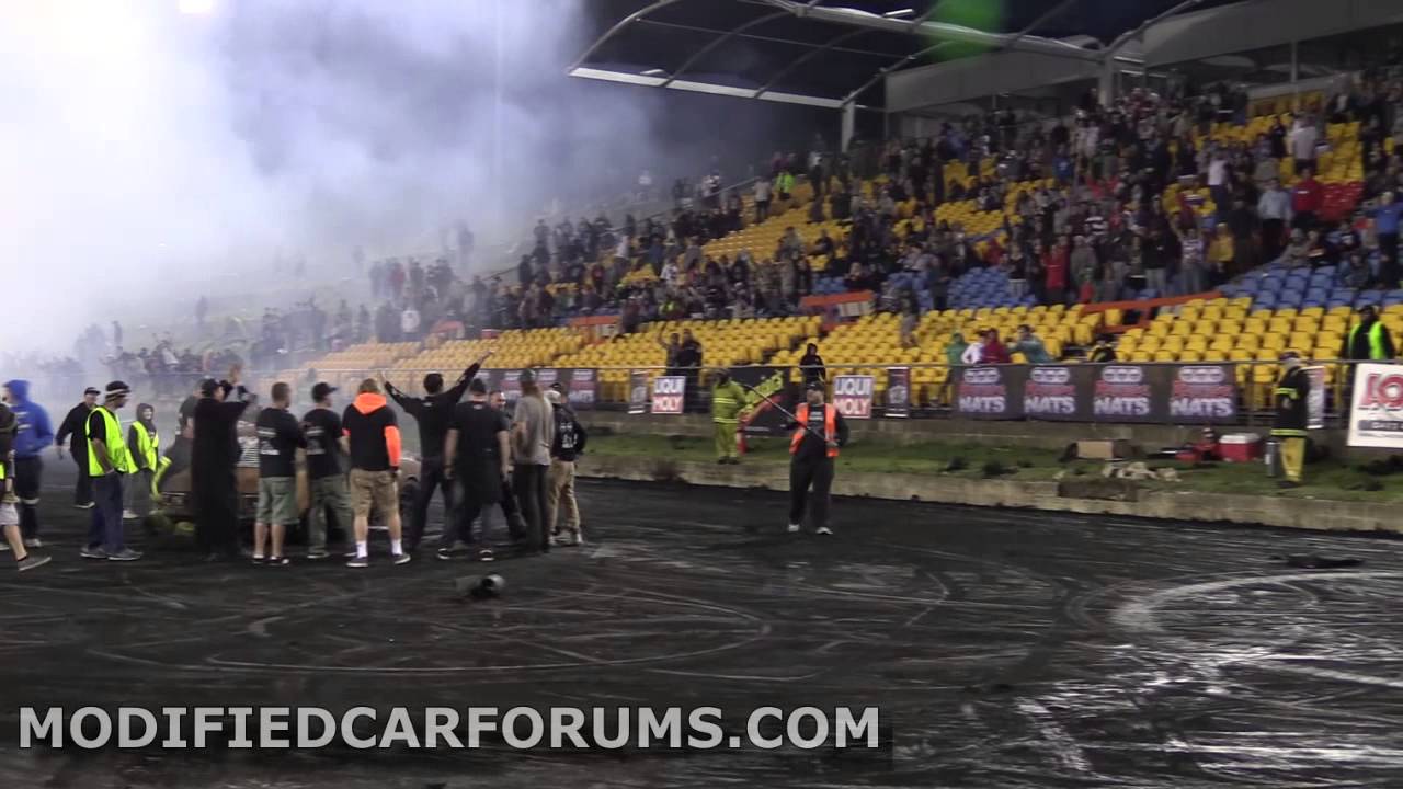 MICK Brasher final skid of the day Sydney Brasher Nats 2015 - YouTube