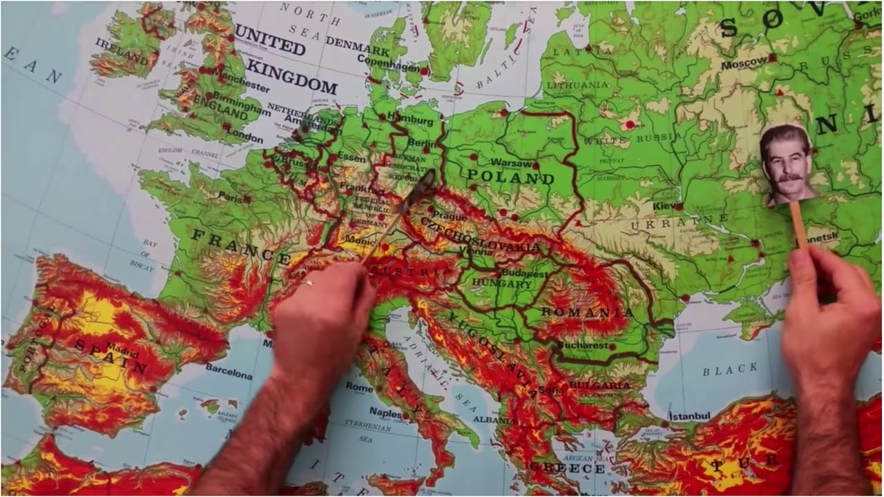 WWII Puppet Show - YouTube