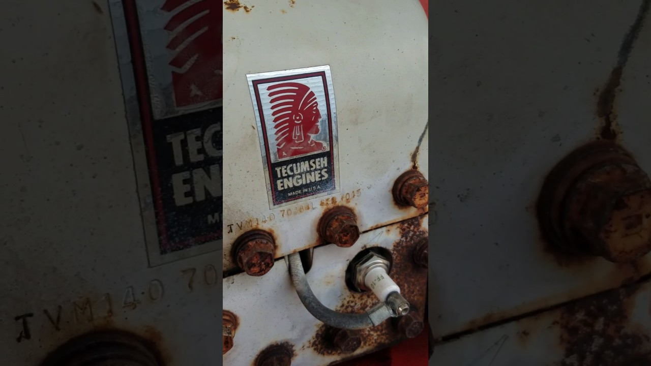 Mid 80s Snapper 25066 Rear Engine Mower Start up - YouTube