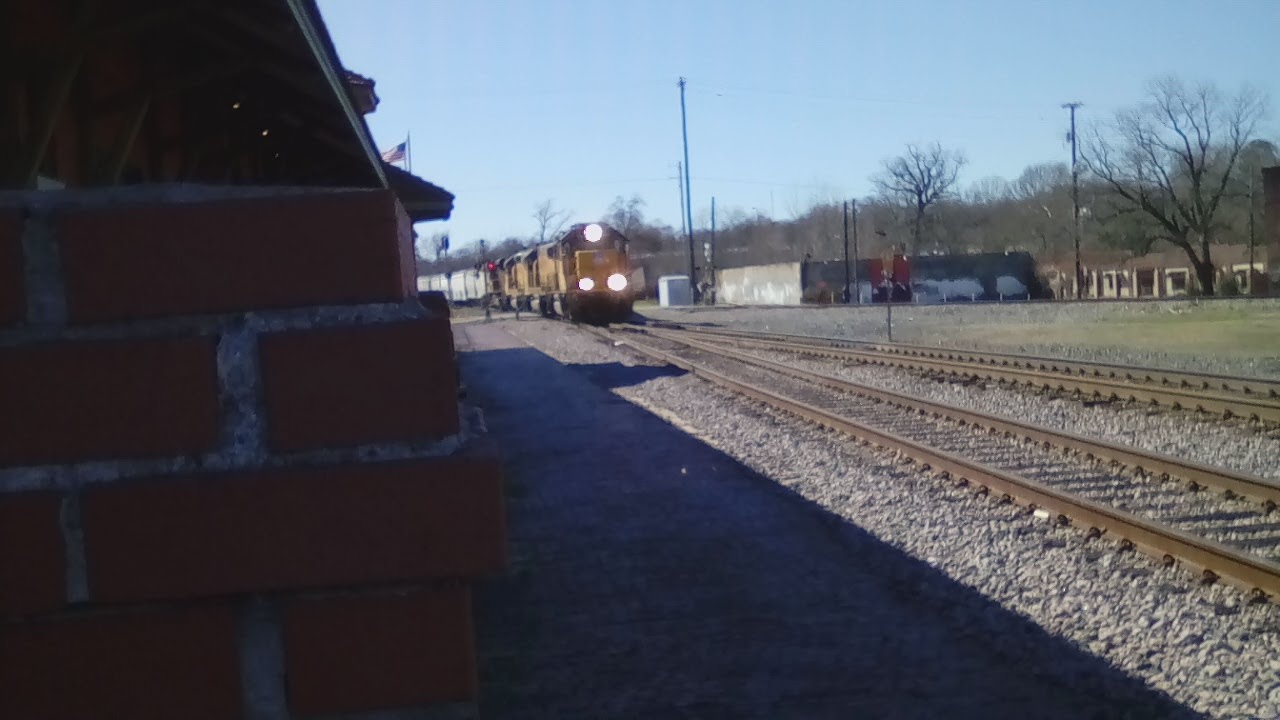 UNION PACIFIC LONG LOCAL TRAIN 3-2-21 TYLER,TEXAS. - YouTube