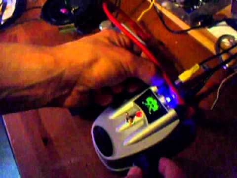Modified Dan electro 'Fab Echo' pedal - YouTube