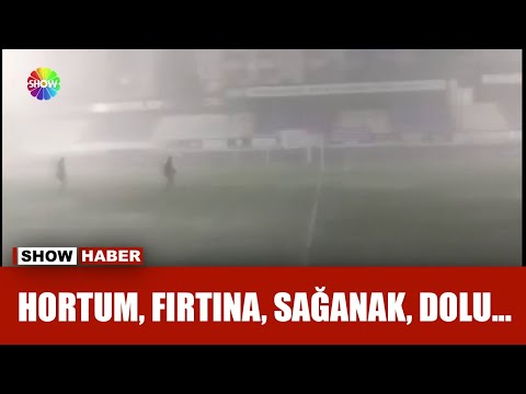 Sağanak durmadı, fırtına esti savurdu!