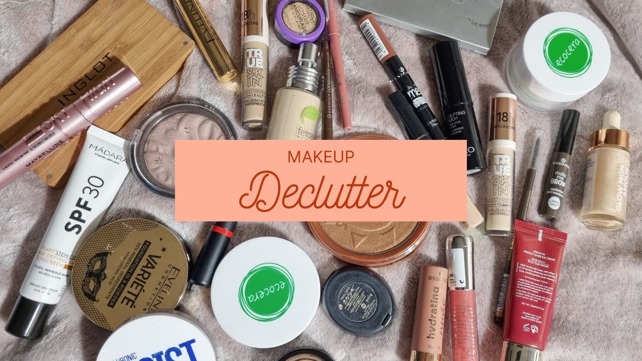 Decluttering my makeup | DECLUTTER 2022 - YouTube