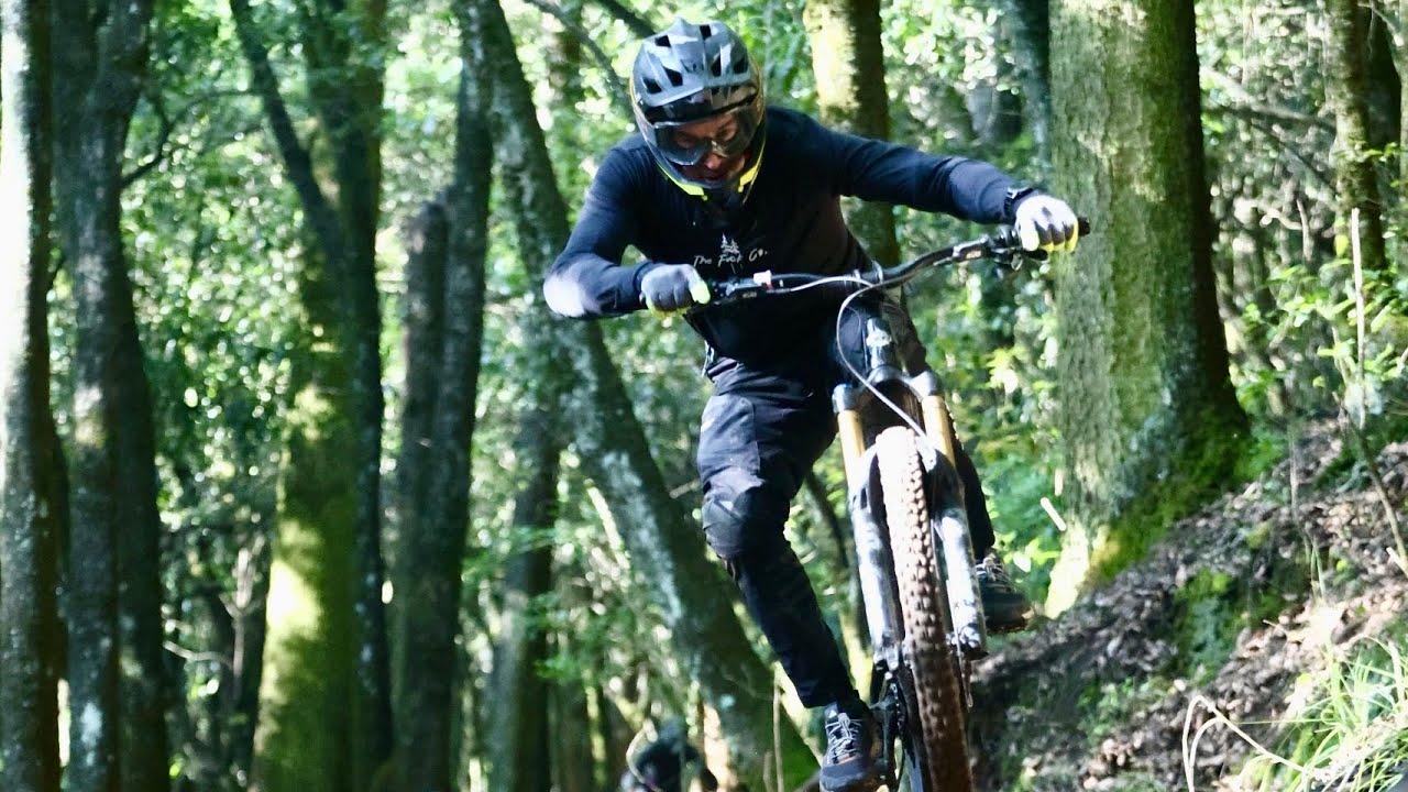 Trail: Tercer Ojo @DDLL (Epic LoboEnduro Training) - YouTube