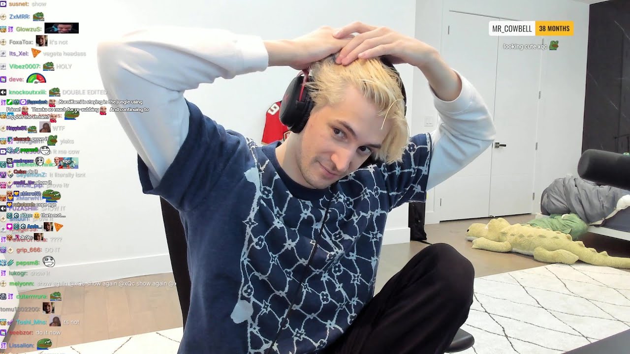 xQc proves his Hairline is Edited - YouTube
